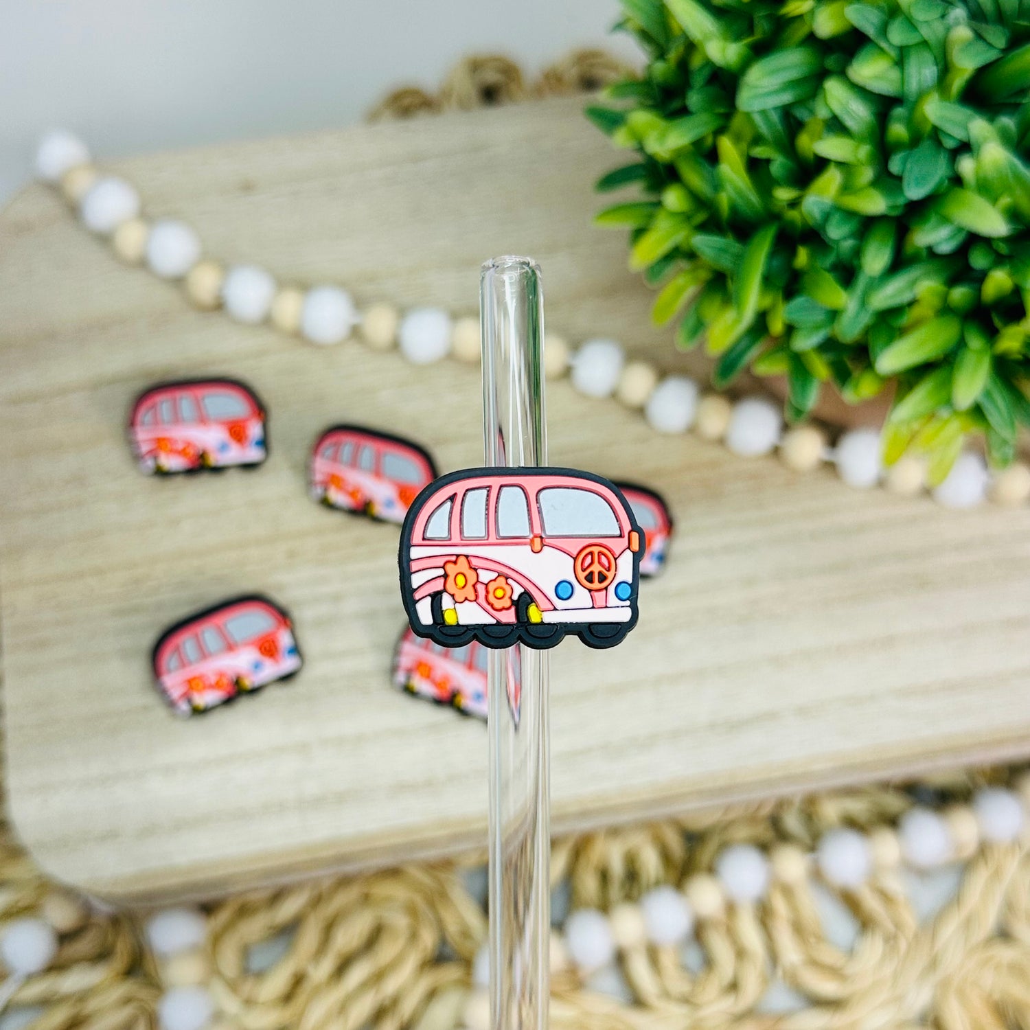 Retro | Straw Charms – Mika Transfers